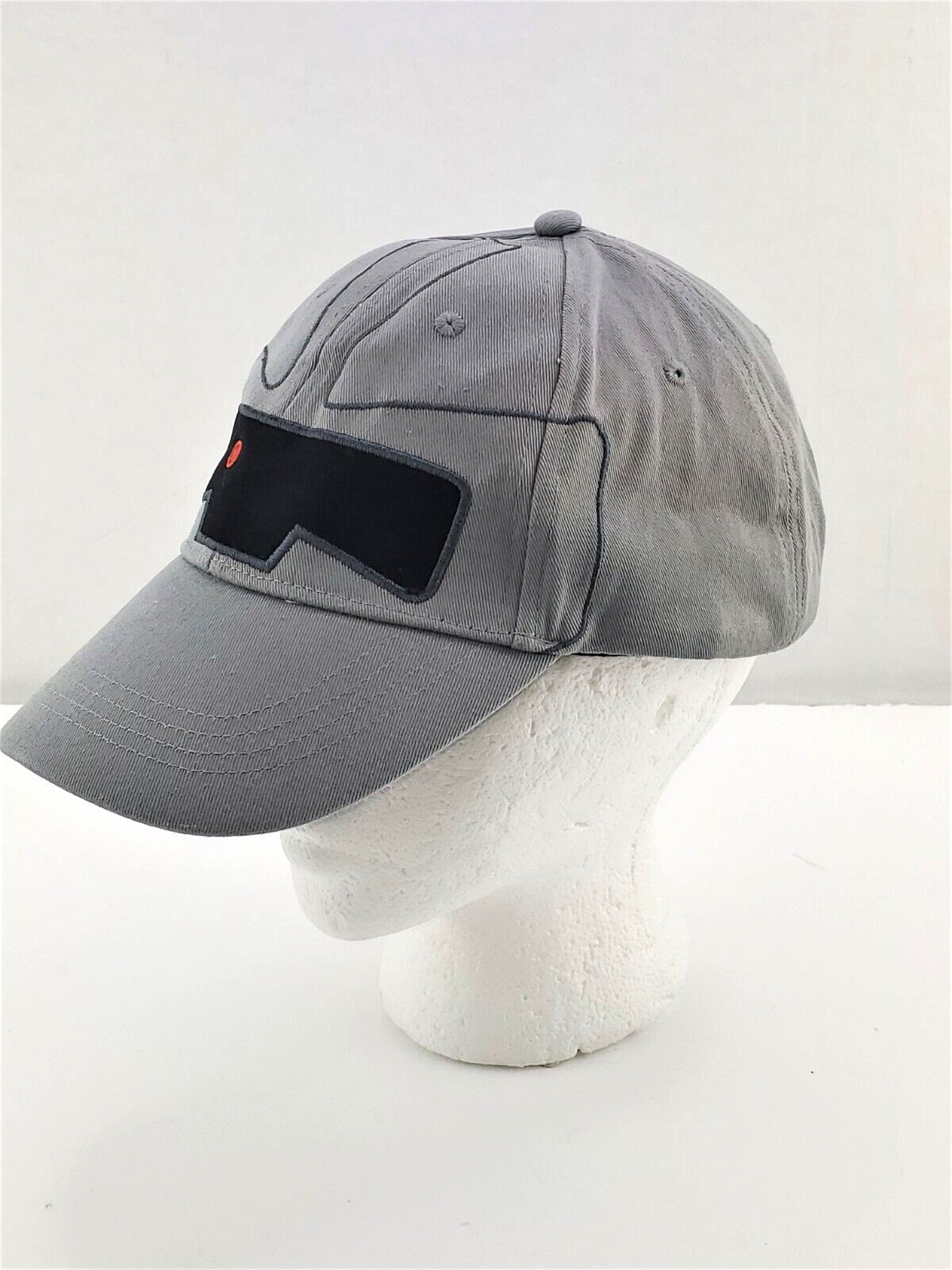 2021 LOOT SCI-FI CRATE CYLON BATTLESTAR GALACTICA CAP… - Gem