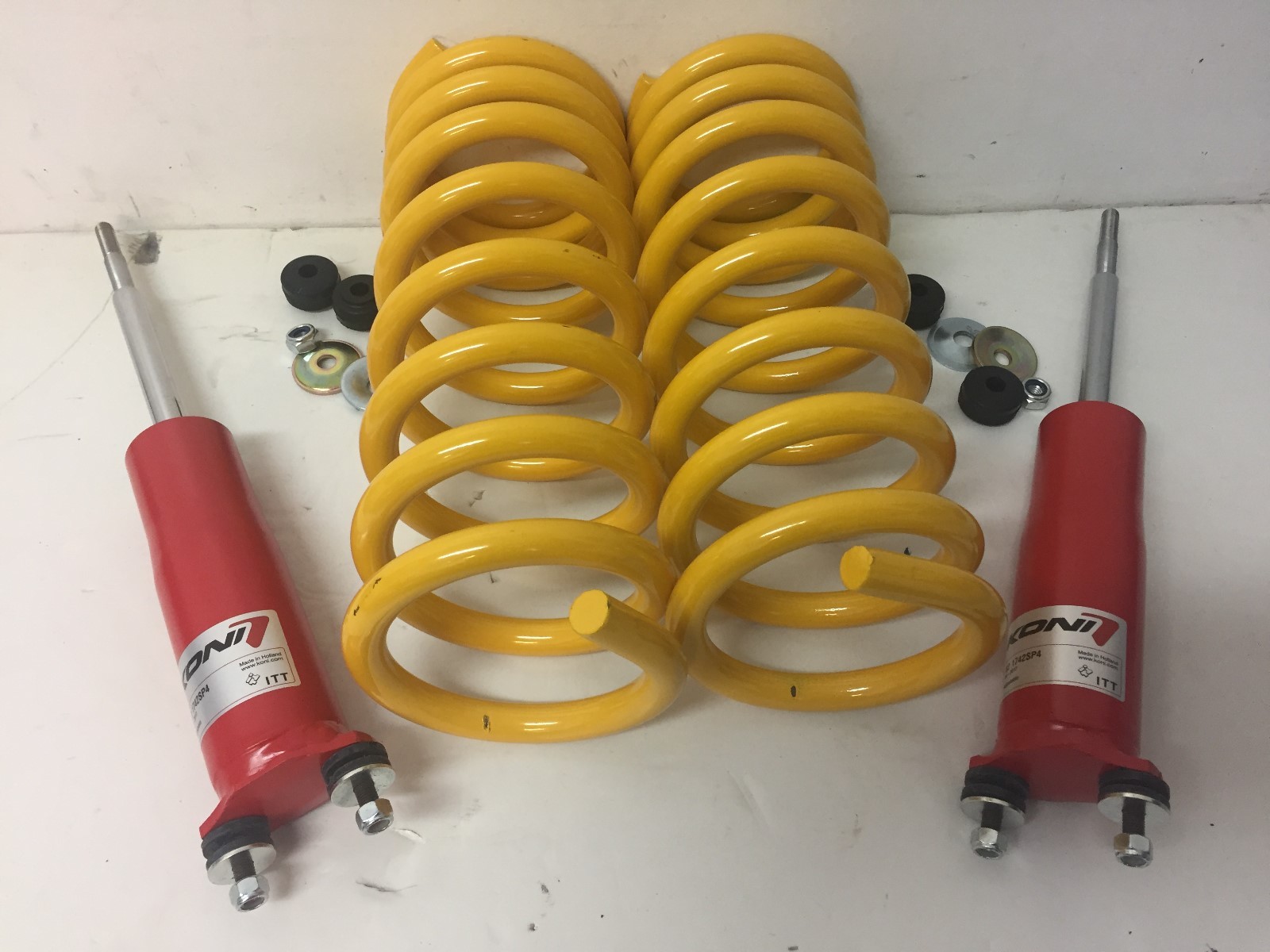 Superlow Front KING Springs KONI Shocks to suit Falcon XA XB XC V8 ...