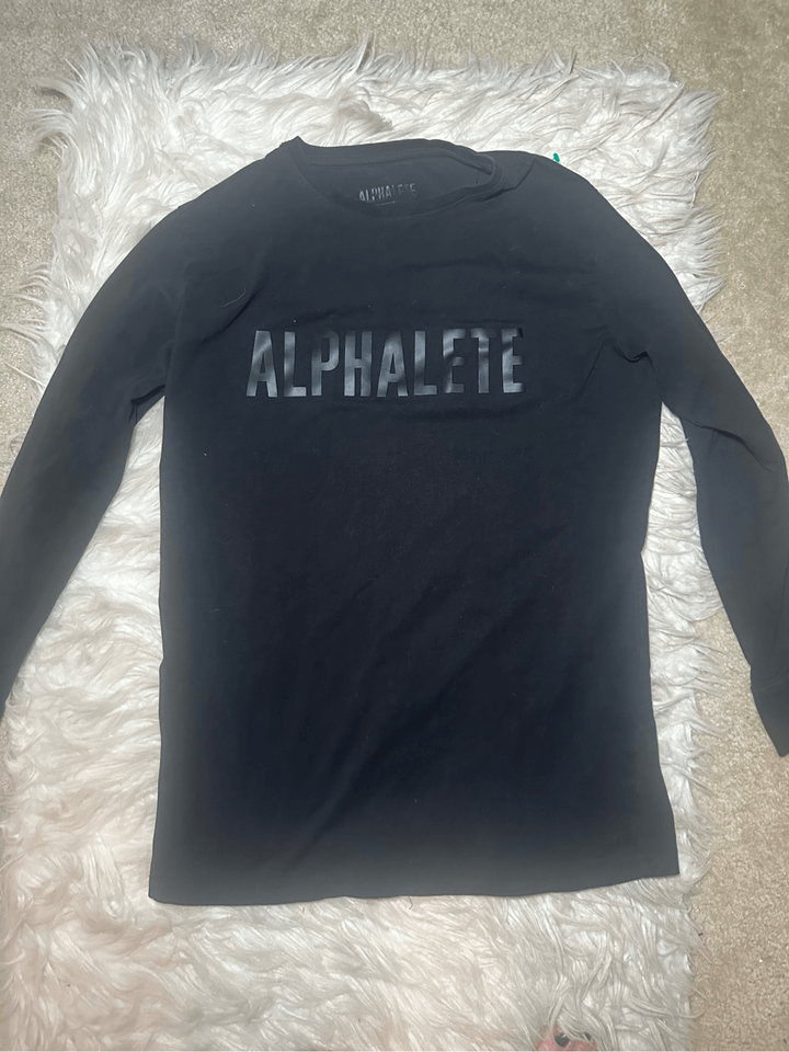 Alphalete Logo Performance Long Sleeve Shirt | eBay