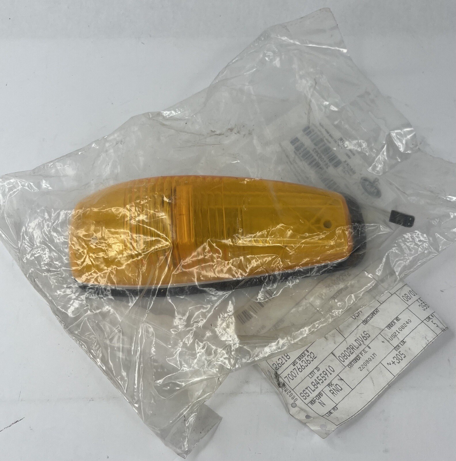 Mack Yellow LED CAB Marker Lamp Part # 25109292 for sale online | eBay