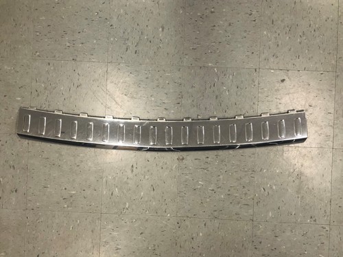 2013-2016 Mercedes-Benz Guard Plate 166-884-01-90 Chrome | eBay