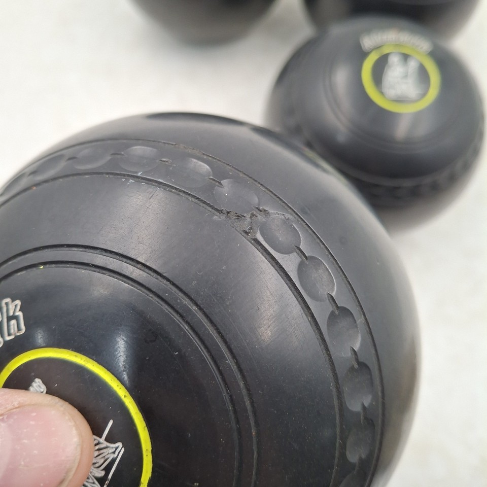 Almark Commander Lawn Bowls Size 0H | eBay UK