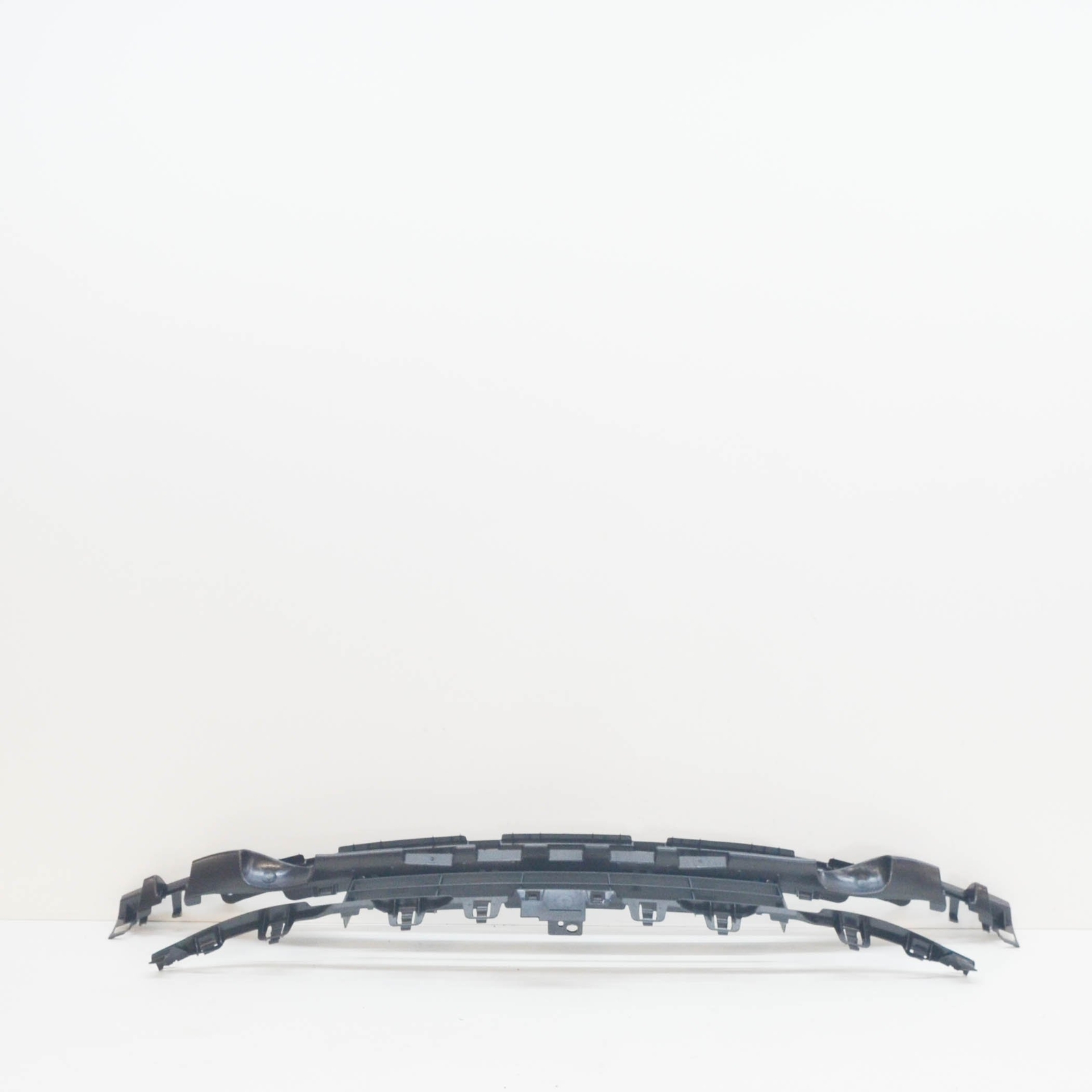 BMW 4 F36 Frontstoßstangen-Lufteinlassverkleidung Mitte 51117294657 ...