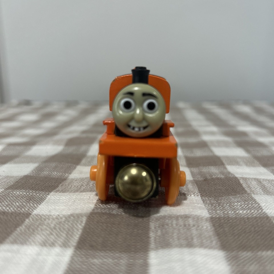 Billy Thomas the Train Wooden Railway Tank Engine | eBay