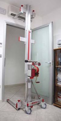 SCALA SOLLEVATORE FARAONE HW550BIG SOLLEVAMENTO CALDAIE SOLLEVATUTTO h ...