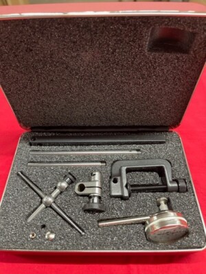 Indicators - 196 Universal Dial Indicator