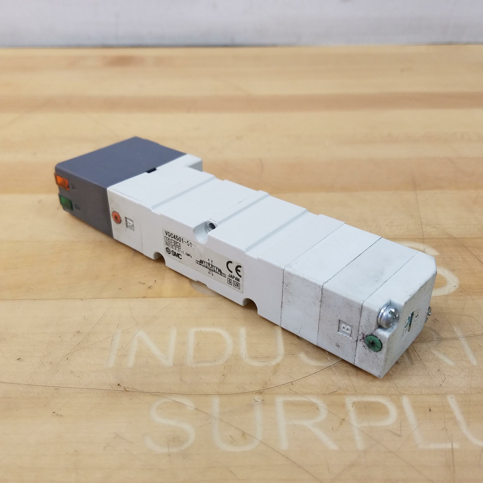 SMC VQC4501-51 Plug-In Solenoid Valve, 5 Port, Press. 0.2~1.0MPa - USED ...