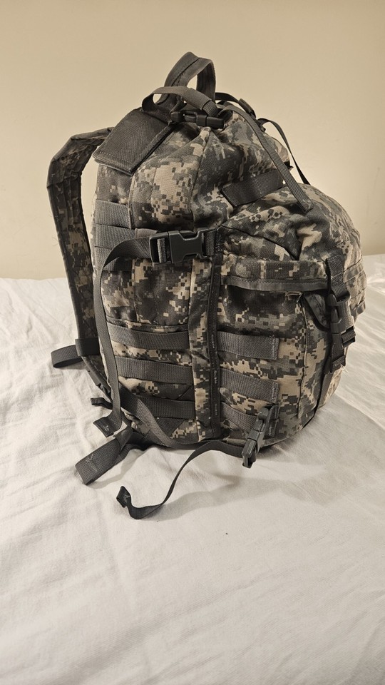 US ARMY ACU ASSAULT PACK 3 DAY MOLLE II BACKPACK Made in USA UCP USGI ...
