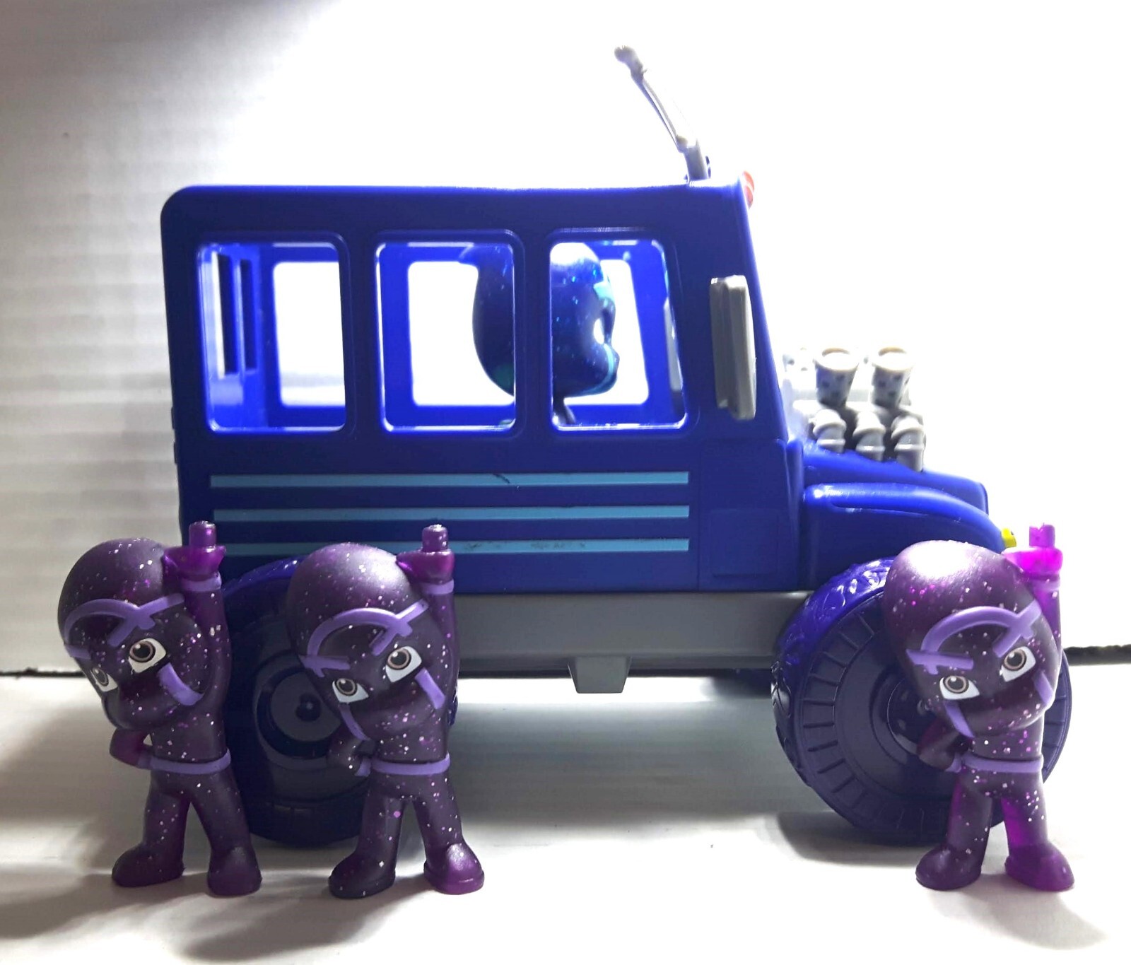 Just Play PJ Masks ~ NIGHT NINJA BUS w/NIGHT NINJA + 3x NINJALINO'S ...