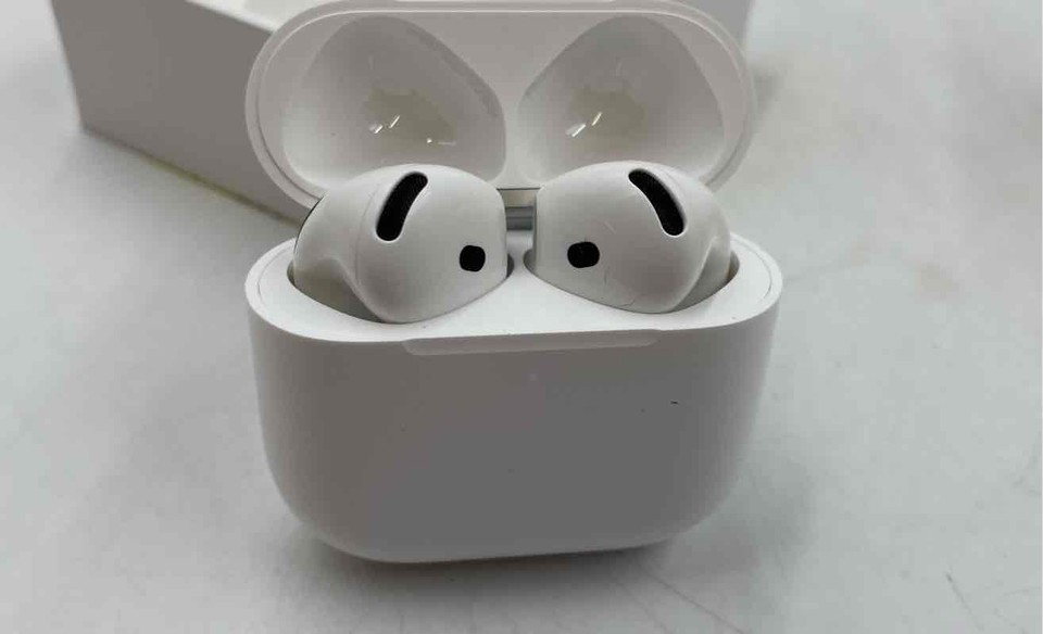 Apple A3055 AirPods 4th Generation Active Noise Cancellation Bluetooth ...