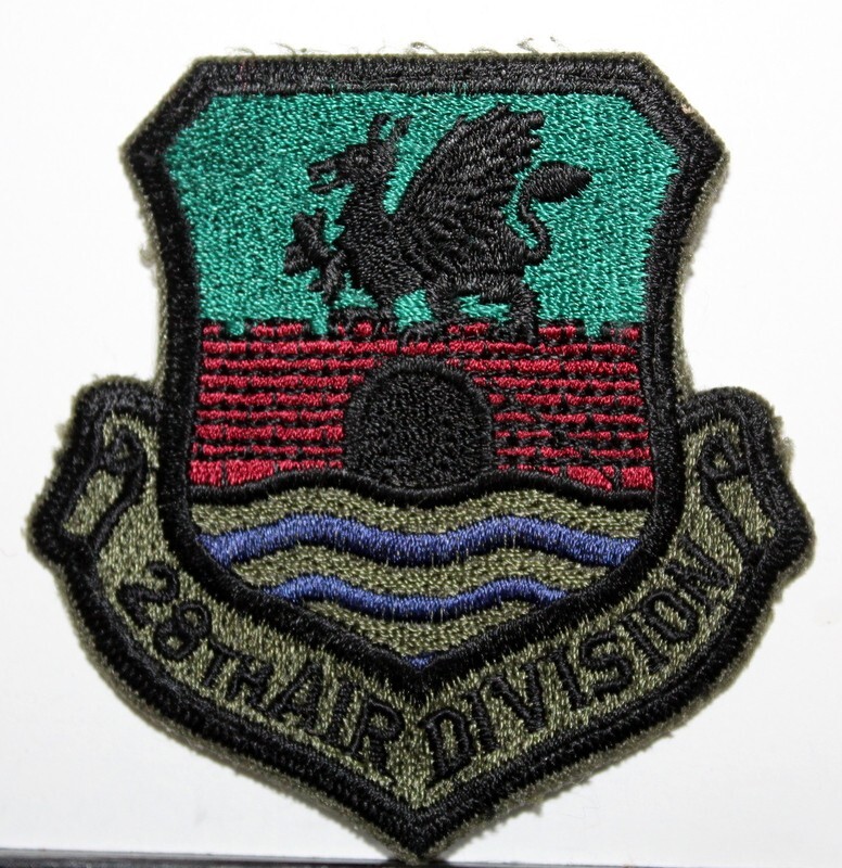 USAF US Air Force 28th Air Division Subdued Crest Insignia Badge Emblem ...