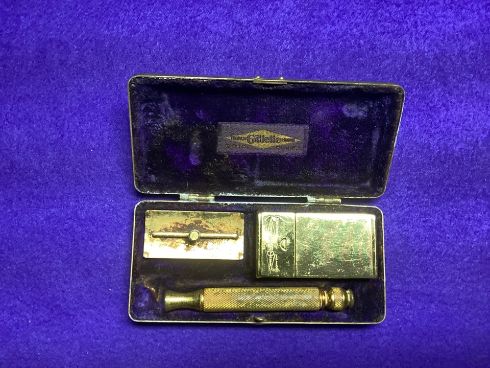 King Gillette Pocket Edition Safety Razor with Brass Case and Brass ...