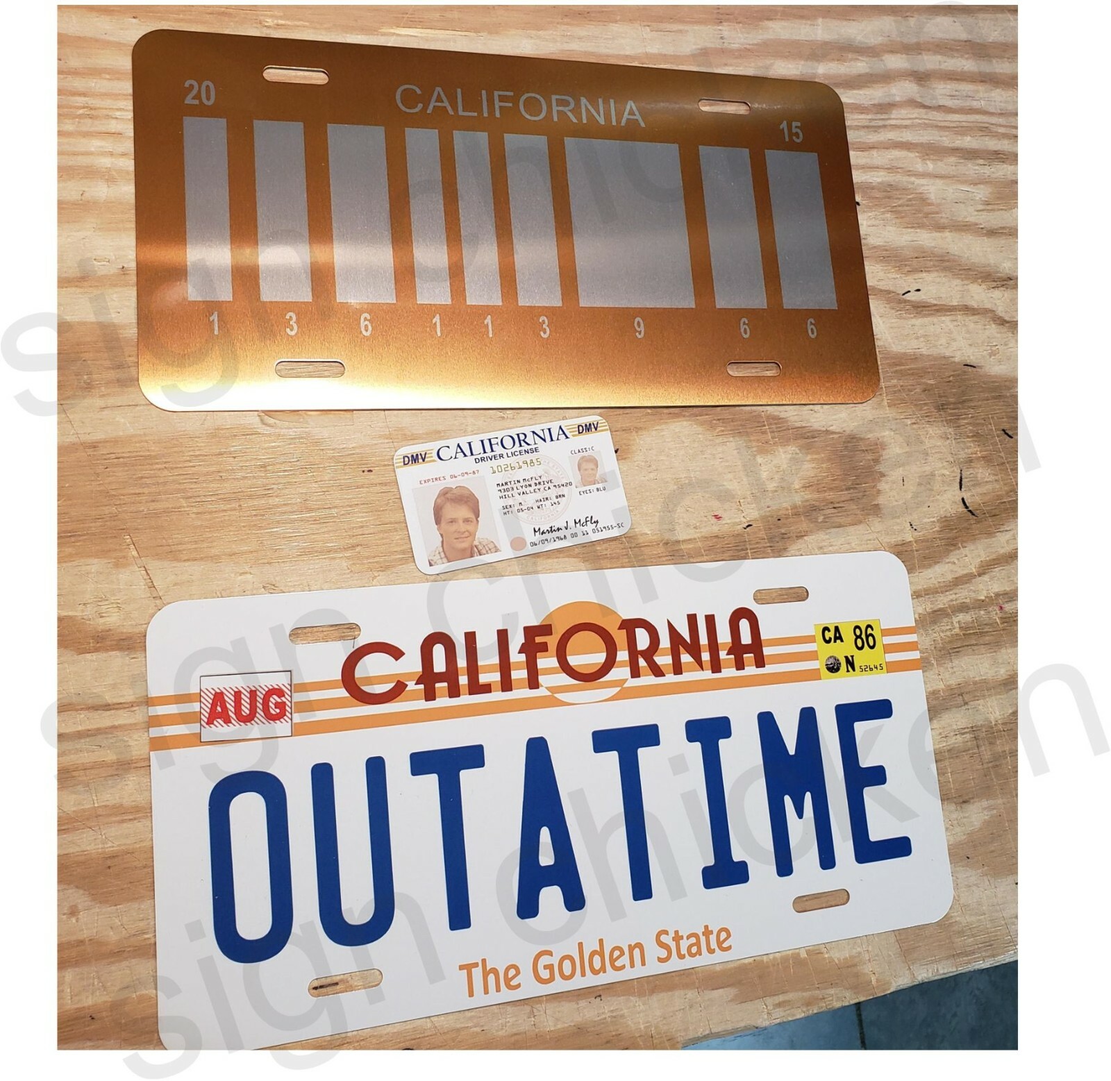 Back to the Future / Delorean / OUTATIME LICENSE PLATE , COLLECTORS SET ...
