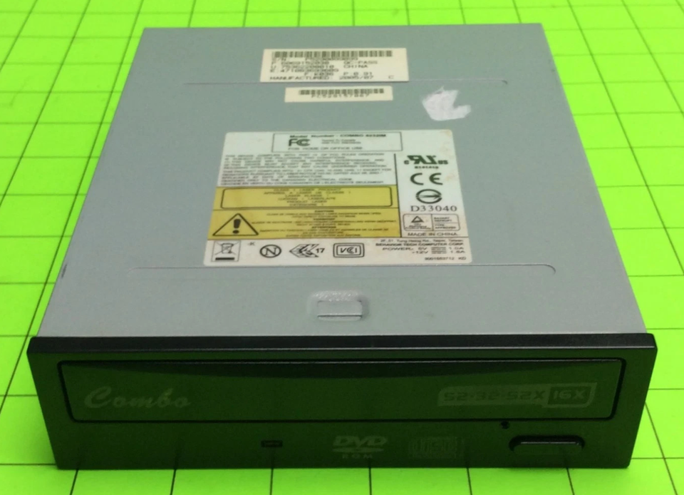 Variety of MISC CD Rom Drive Burners Desk Top PC Internal CD, CD-RW ...