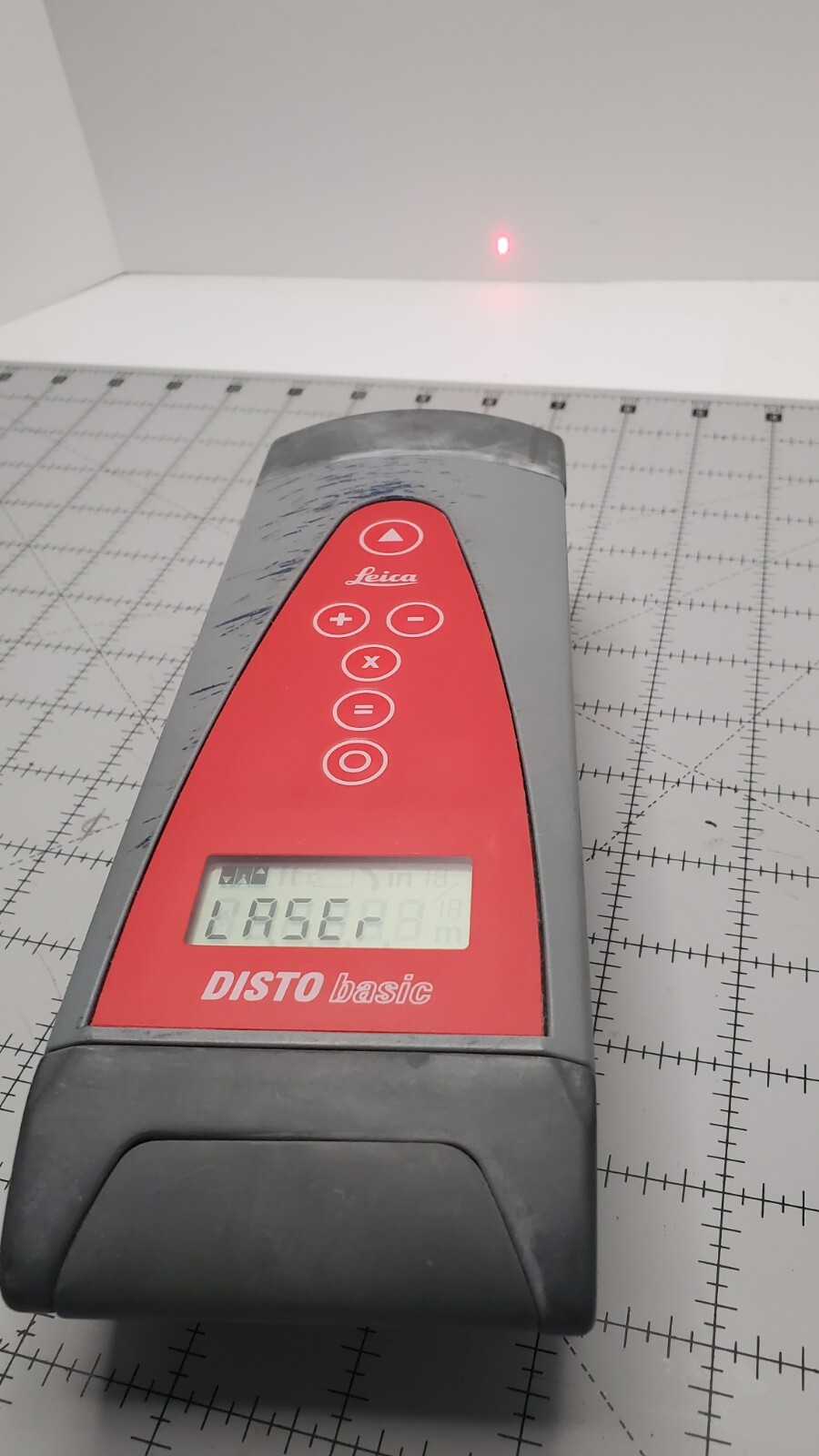 Leica DISTO Basic 663300 Touch Laser Distance Red 21CFR 1040 CH-9435 ...