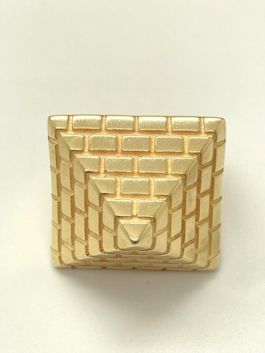 9ct Yellow Solid Gold Heavy Pyramid Ring | eBay UK