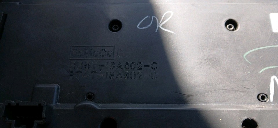 Ford Edge 2011-2014 Sony Radio Face Climate Control Panel Bezel DT4T ...