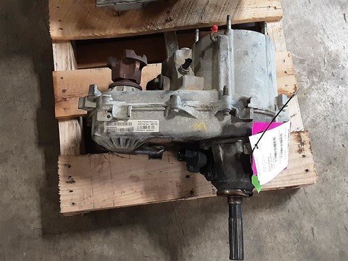 Jeep TJ Wrangler Transfer Case NP231J 4.0L Auto Trans P52105886AC 03-06 ...