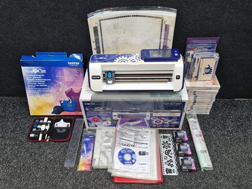 BROTHER CM900 SCAN N CUT CM900 MACHINE WITH EXTRA ACCESSORIES *0343 ...