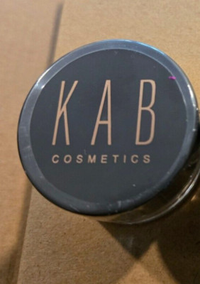 One KAB Cosmetics Translucent Loose Setting Face Powder 2.8g/.09oz Size ...
