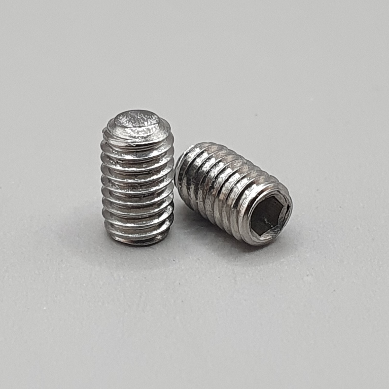 M3 x 5mm Flat Point Grub Screw Hex Head Set Screw 304 Stainless Steel 0 ...