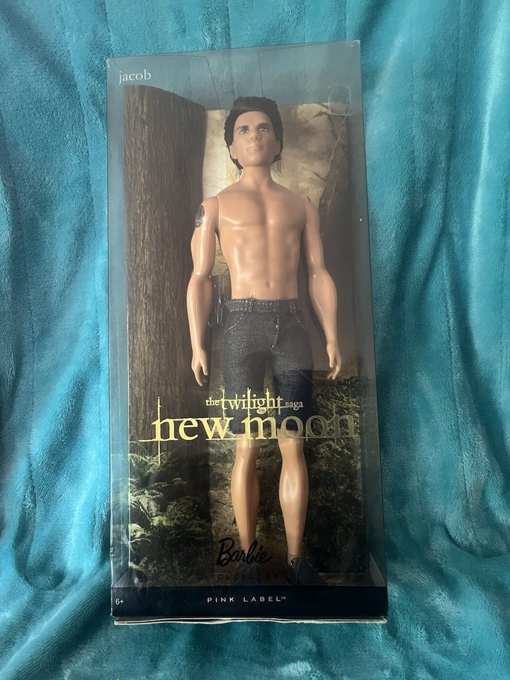 The Twilight Saga New Moon JACOB 12" Barbie Pink Label 2009 NIB | eBay