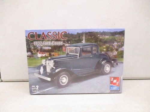 AMT Classic 1932 Ford Coupe 1/25 B | eBay