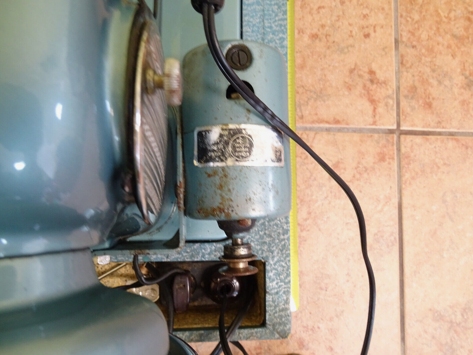 Vintage Coronado Sewing Machine / Selling As-Is / See Details | eBay