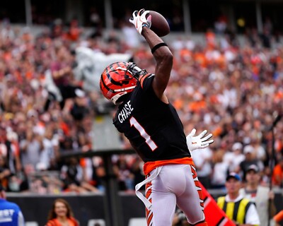 Ja'Marr Chase One Handed Catch Cincinnati Bengals 8x10 NFL Football ...