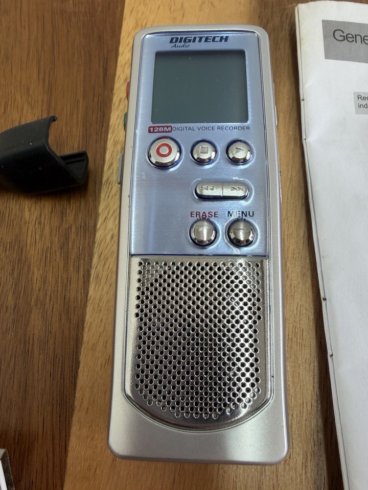 Digitech XC-0279 Digital Voice Recorder Handheld mic / Headphone Jack ...