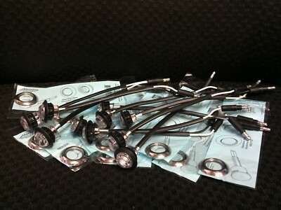 10 M09300YCL Amber 3/4" Round LED Clear Lens Clearance Penny Lights W ...