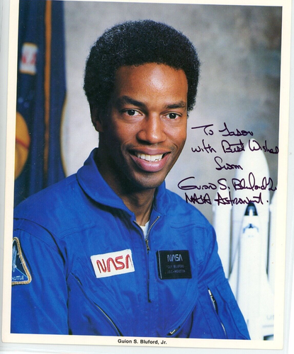Autographed 8x10 Pho Guion Bluford NASA astronaut, 1st African American ...