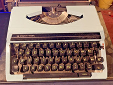 Silver Reed Typewriters - Typewriters.co.uk