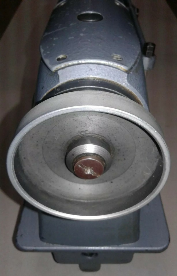 VINTAGE Singer 281-1 Industrial Sewing Machine for Light - Medium/Heavy ...