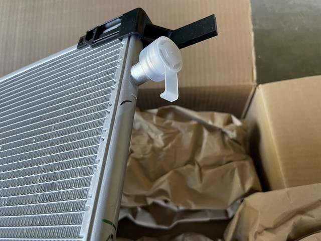 Toyota Genuine OEM 884a0-06010 Condenser ASSY 884A006010 for sale ...