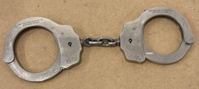 Handcuffs - Model 300
