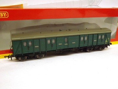 *Grade A* Hornby R4536 BR Bogie Passenger Brake Coach S239S Green Boxed ...