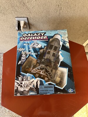 GALAXY DEFENDER Aerobot Happy Well robot that changes Cyberbot ...