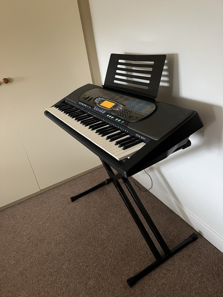 Casio CTK-571 Keyboard, 61-key, adjustable Stand, With Selection Of ...