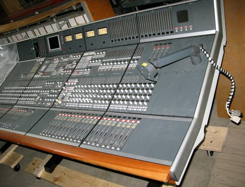 Calrec Alpha 100 Digital Audio Mixing Console Desk in great condition ...