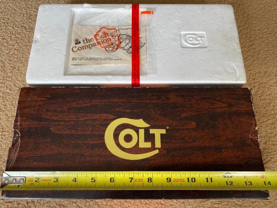 VINTAGE COLT NEW FRONTIER SAA BOX | eBay