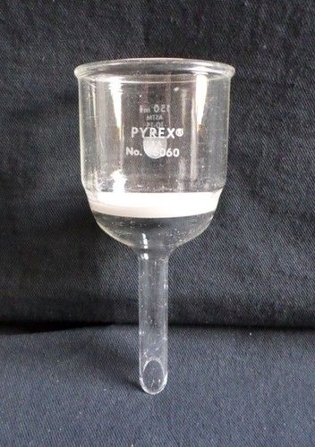 PYREX Glass 150mL Medium Frit Buchner Filter Funnel 60mm Disc 36060 ...