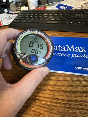 OCEANIC Datamax Sport Model DRB - Puck Scuba Dive Computer with Manual ...