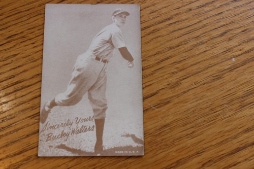 1939-1946 Bucky Walters Cincinnati Reds Salutation Exhibit baseball ...