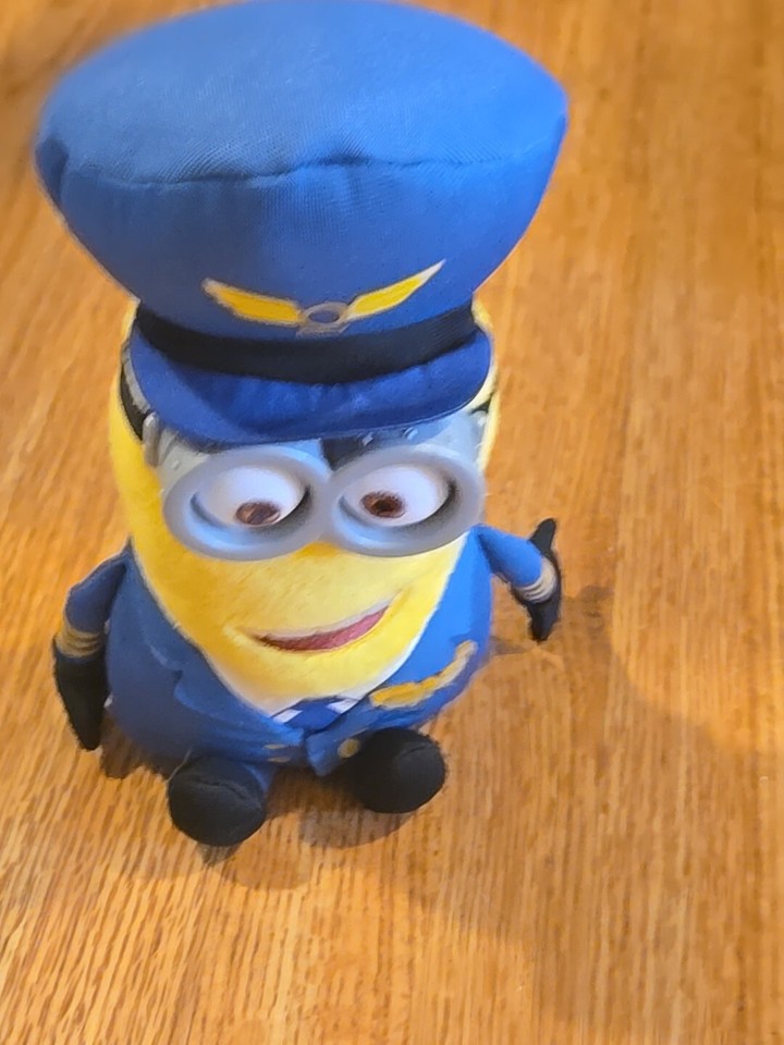 Minions The Rise of Gru Pilot Kevin Minion Plush Stuffed Animal. FREE ...