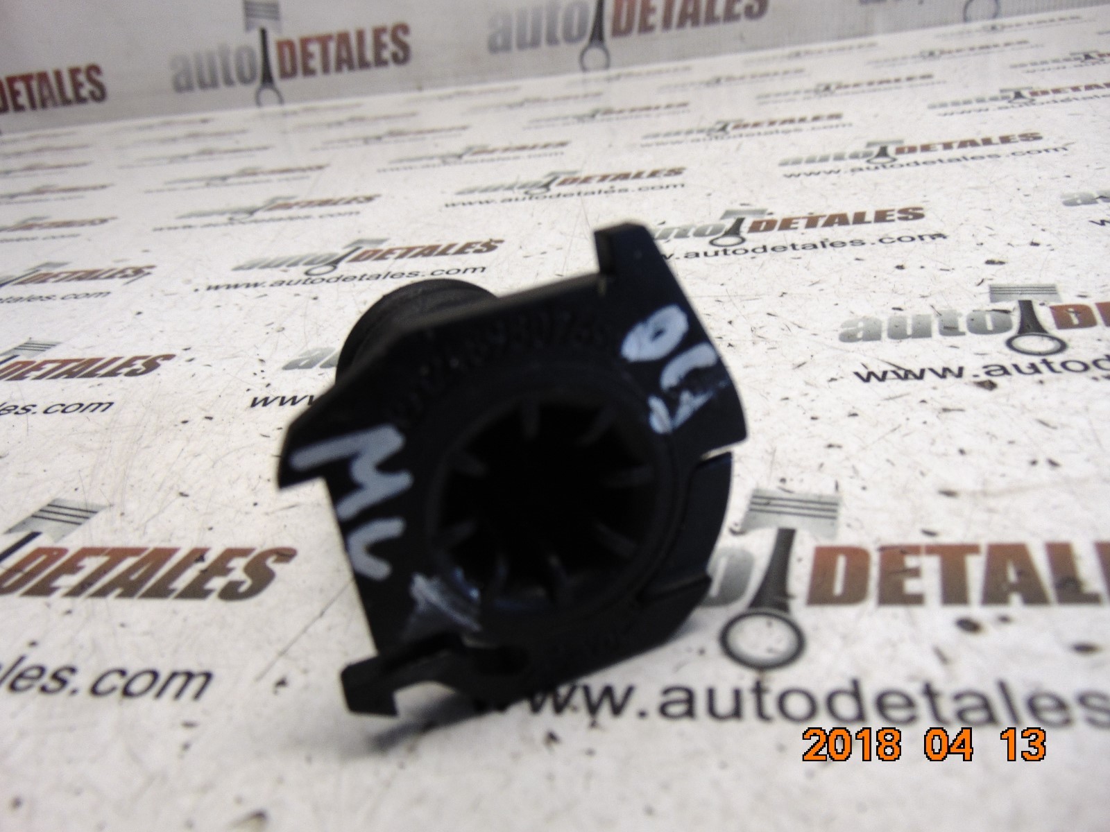 Mercedes ML class W164 spare wheel bolt screw pin A1248980765 used 2009 ...