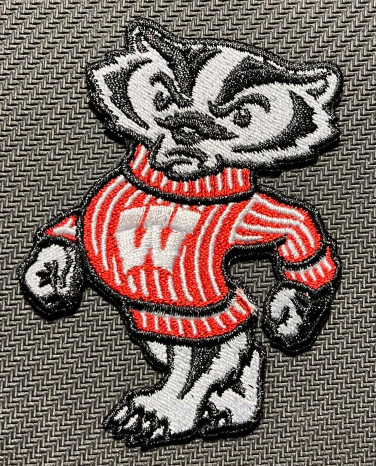 Wisconsin Badger wisconsin bucky badger patch 3" tall iron on wisconsin ...