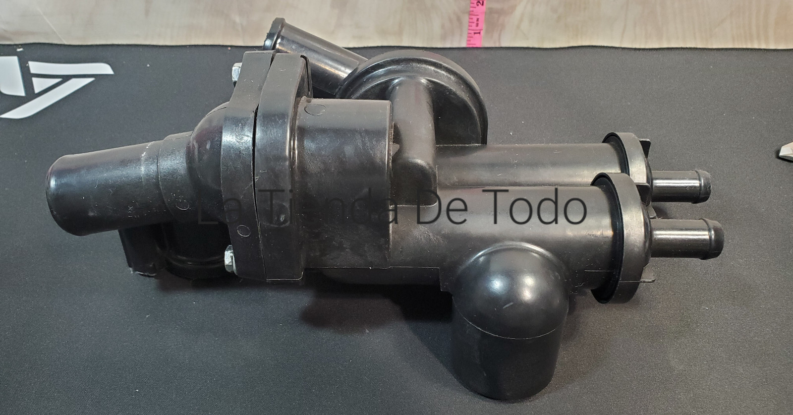 THERMOSTAT HOUSING ASSEMBLY FITS 68003582AB 4884571AB, 4884873AA ...