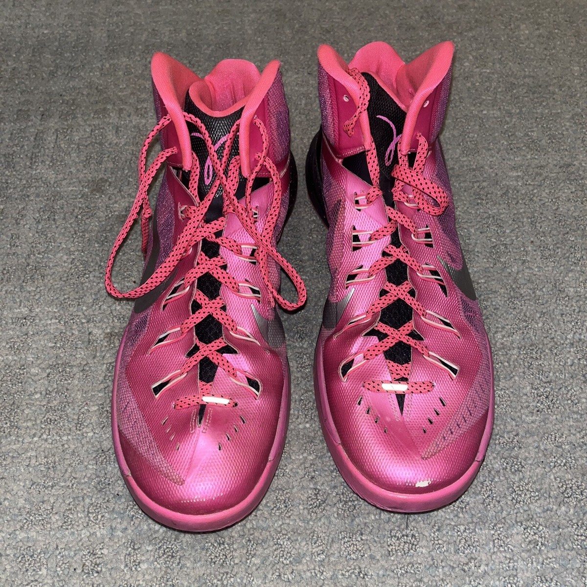 Hyperdunk 2022 Pink Fire