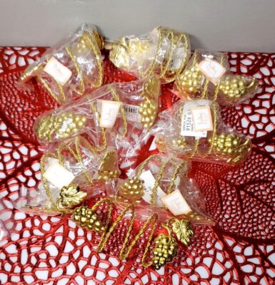 Set Of 8 AUDREY Brass Metal Grape Bunches Napkin Rings Napkin Holders ...